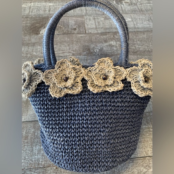 Jennifer Moore | Bags | Jennifer Moore Woven Straw Flower Purse | Poshmark
